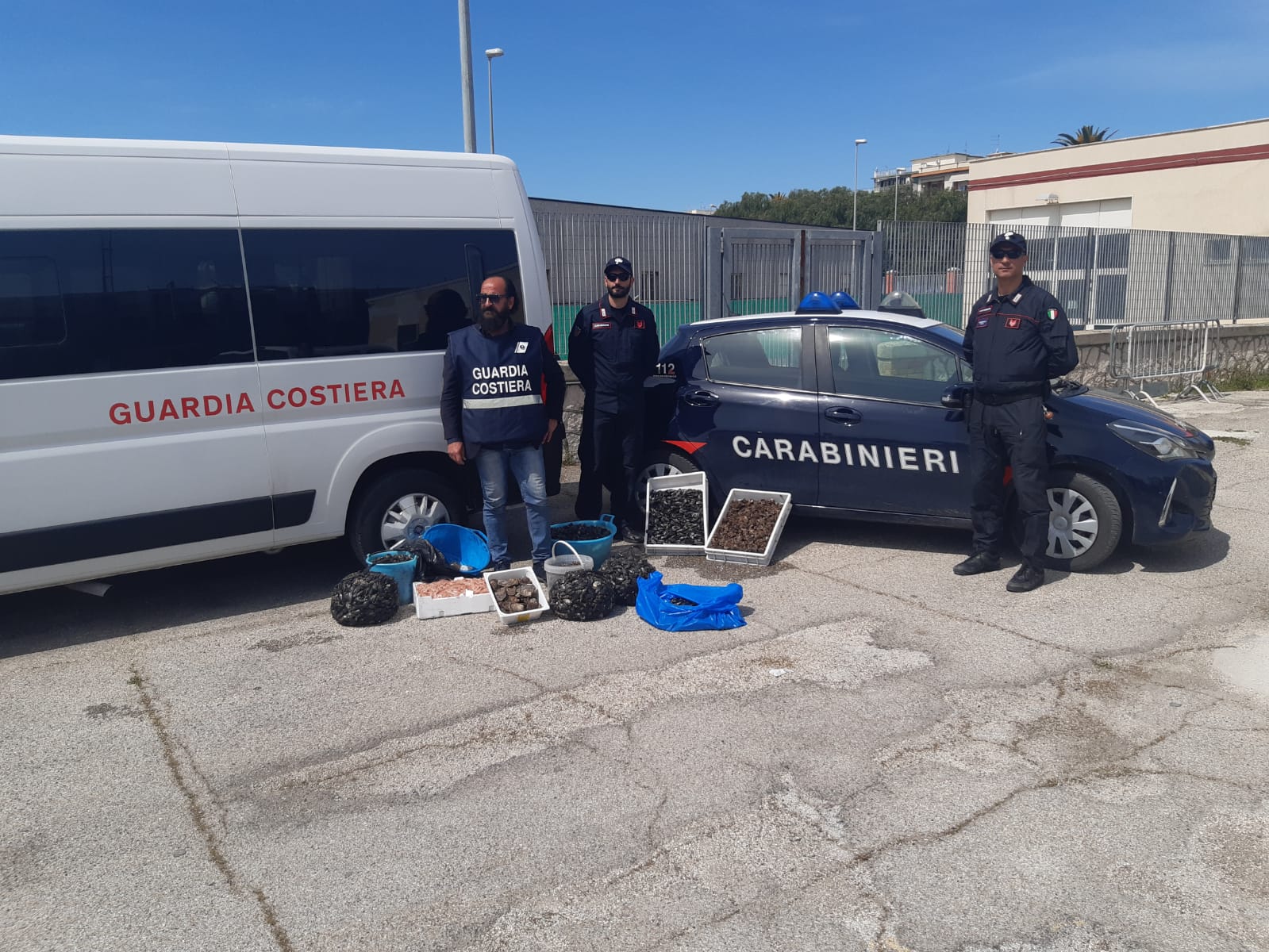 Manfredonia Sequestrati Prodotti Ittici Privi Di Tracciabilità