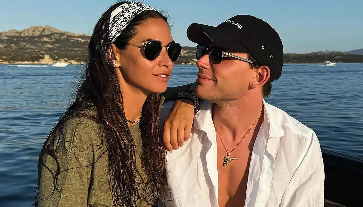 Melissa Satta in Giappone con il fidanzato. La showgirl è incinta ...