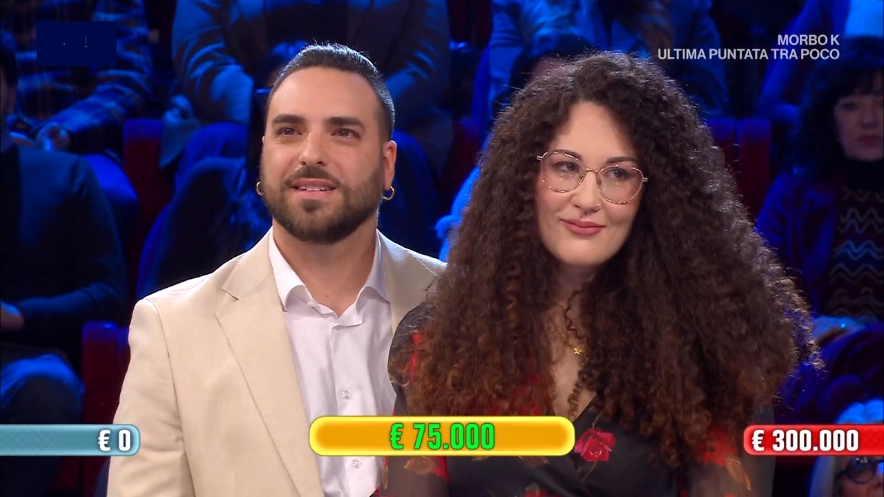 Affari Tuoi, Daniela gioca in dolce attesa, vince il jackpot e sfiora ...